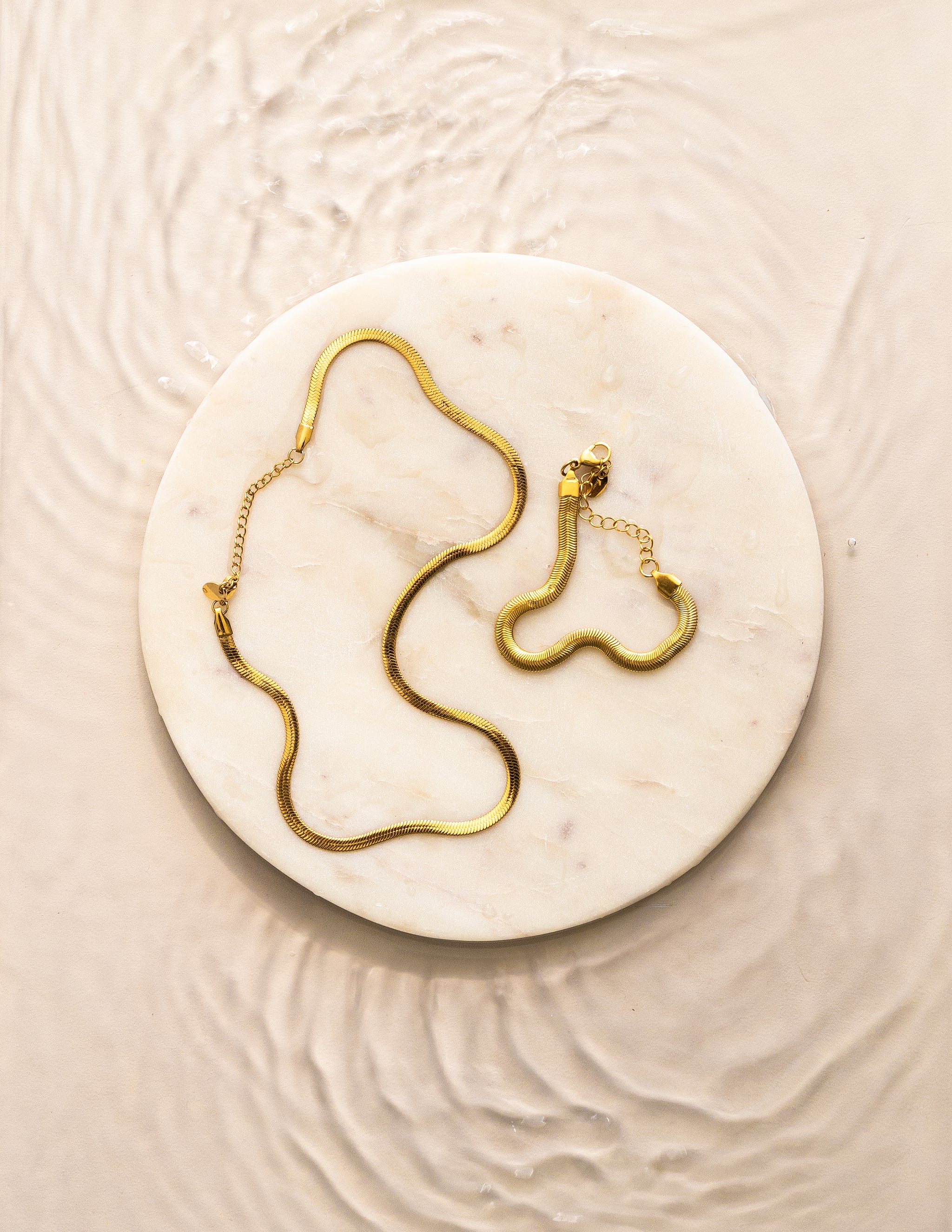 Liquid Herringbone Chain Necklace – CELESTE SOL Jewelry